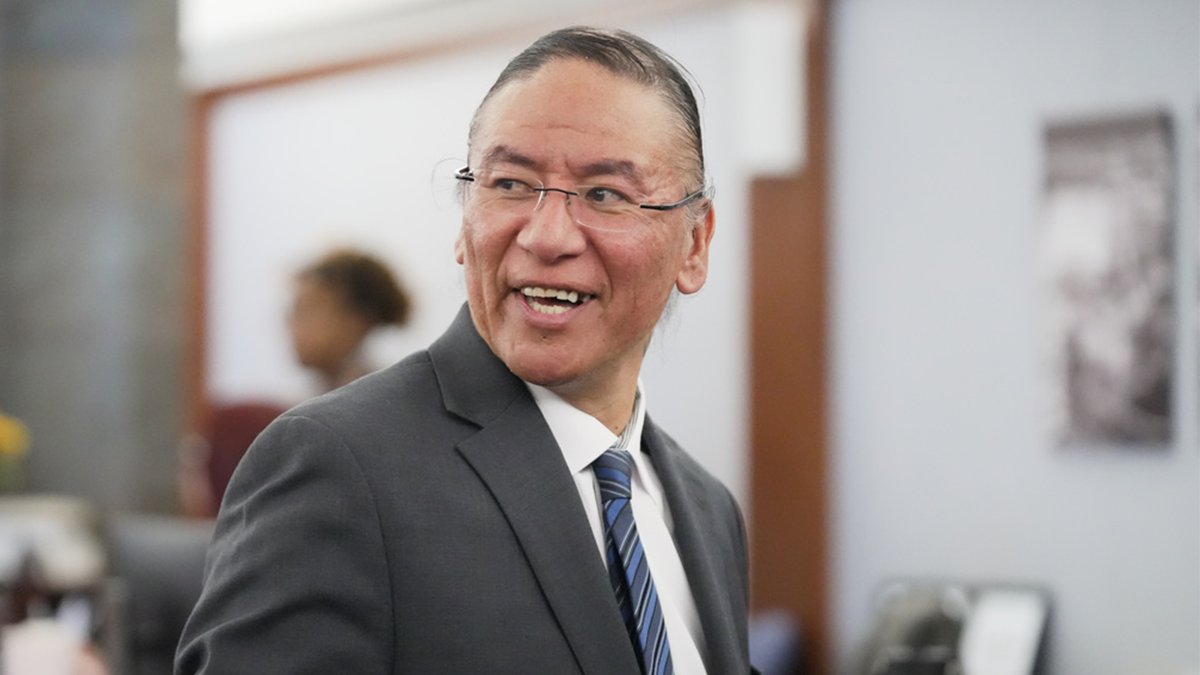 Comenzó el juicio por abuso sexual infantil contra el actor de ‘Dances ...